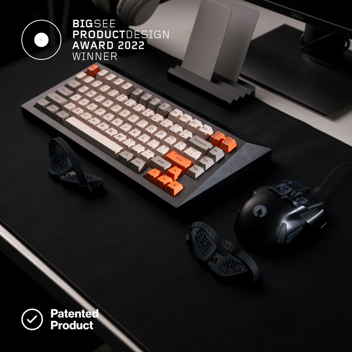 Complete Gaming Setup - Carpio G2.0 & Desk Mat | DeltaHub