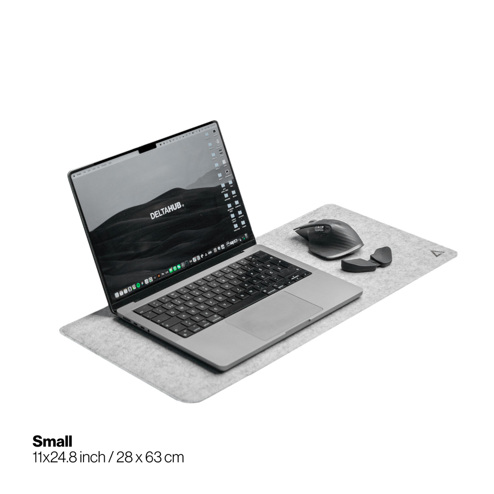 Minimalistic Desk Mat - Cozy Felt Comfort | DeltaHub