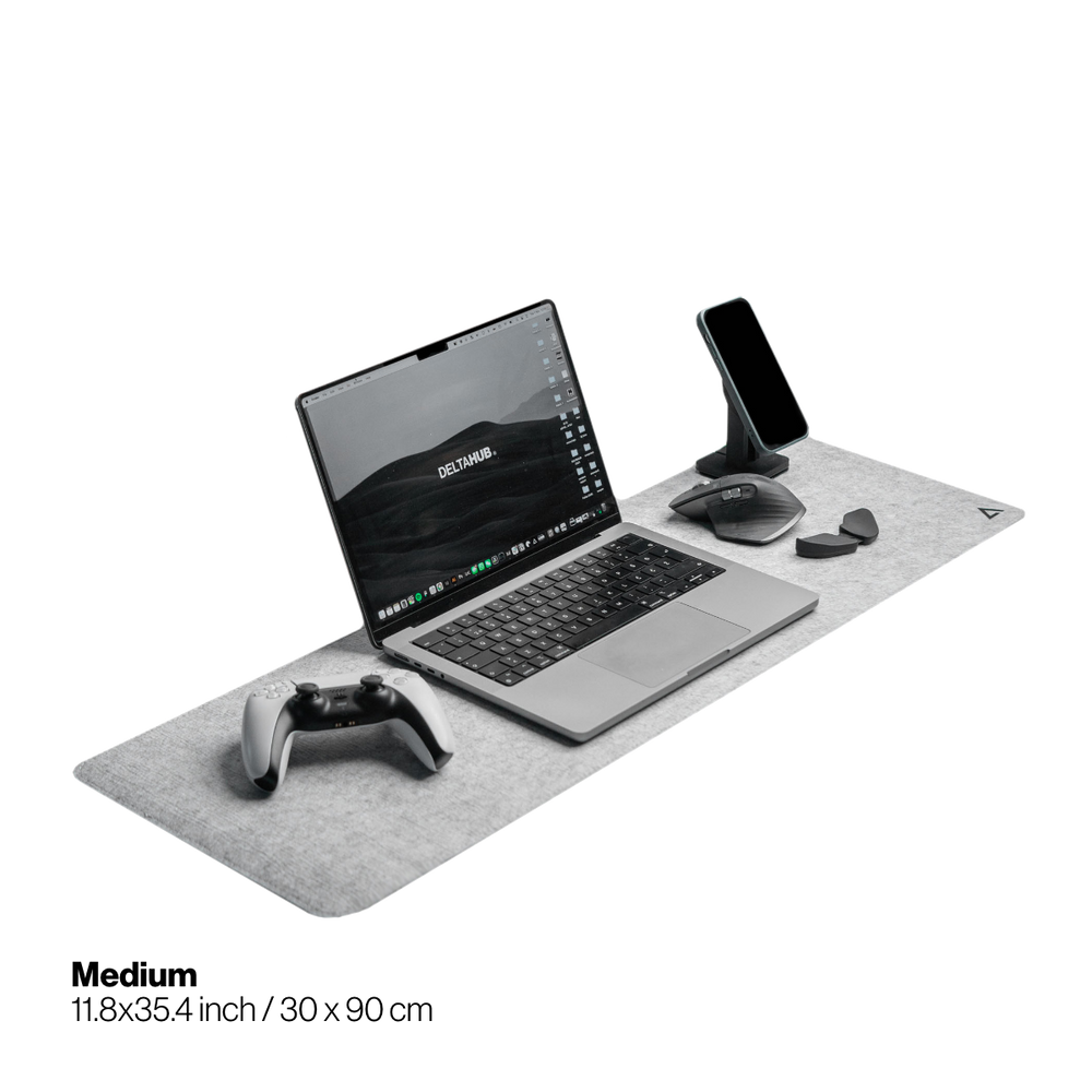 Minimalistic Desk Mat - Cozy Felt Comfort | DeltaHub