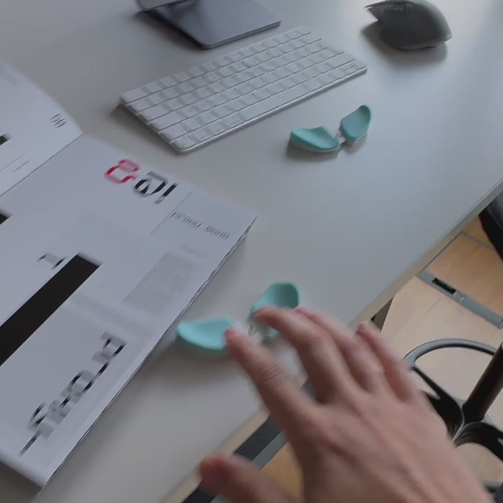 Multicolor Carpio 2.0 Set - Ergonomic Keyboard Wrist Rest | DeltaHub